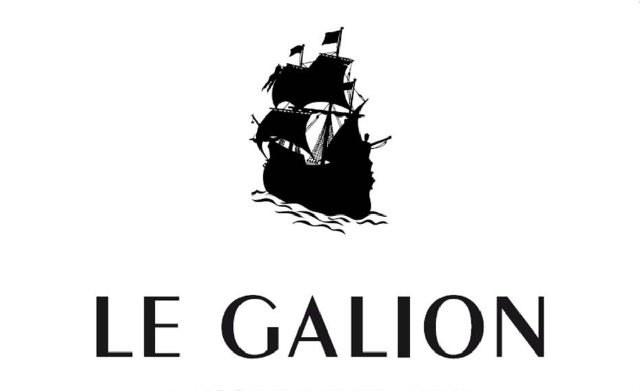Le Galion Now at Port in Paris